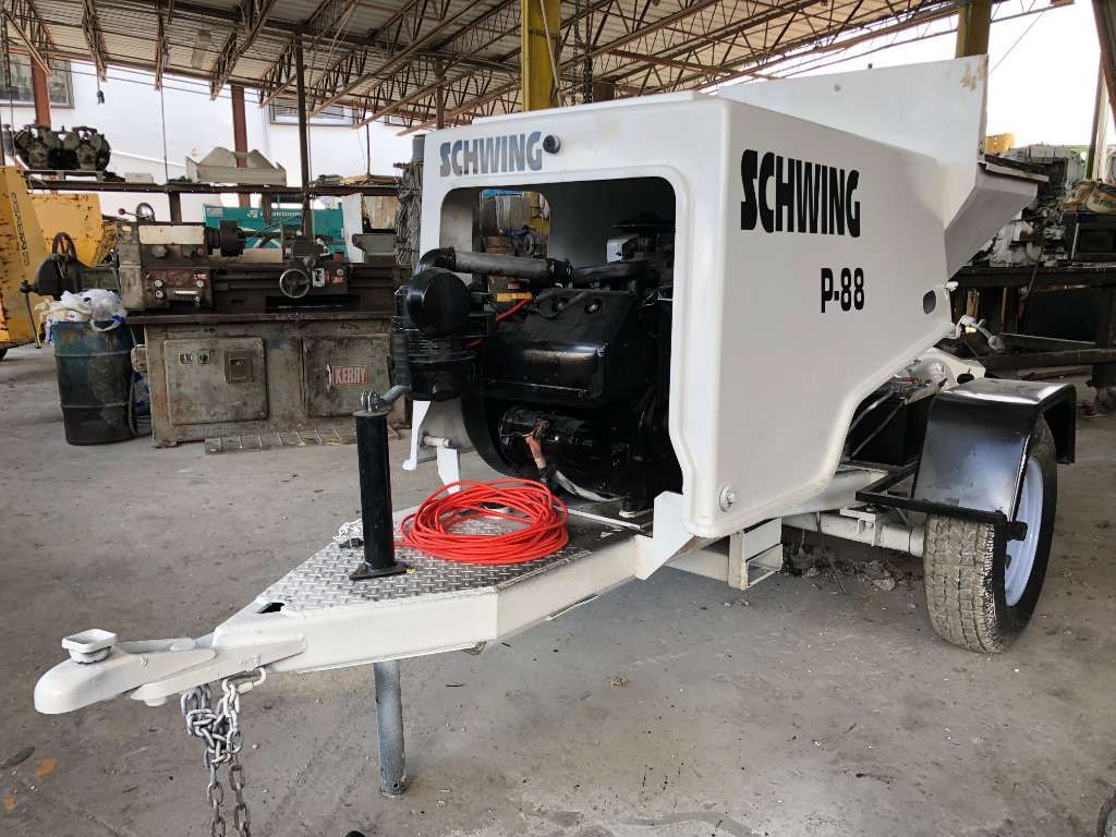 2006 SCHWING P88 CONCRETE PUMP