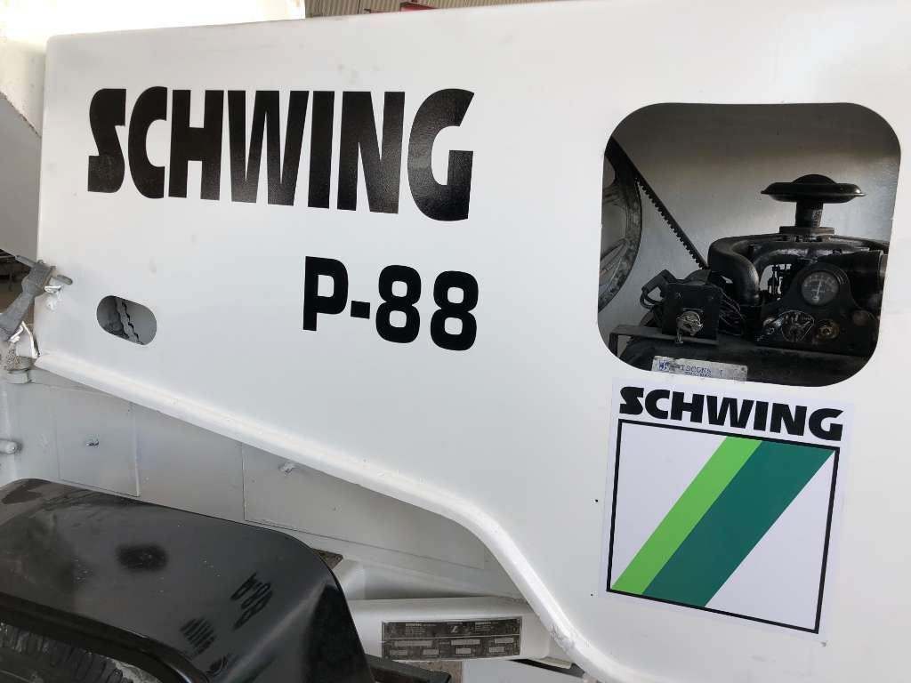 2006 SCHWING P88 CONCRETE PUMP