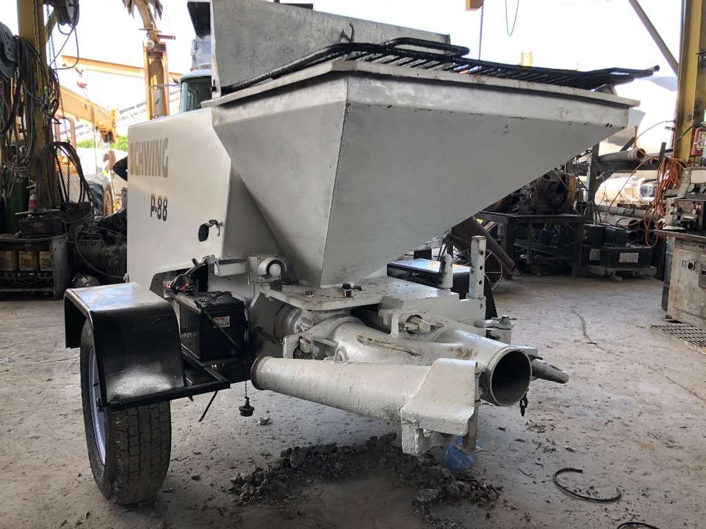 2006 SCHWING P88 CONCRETE PUMP