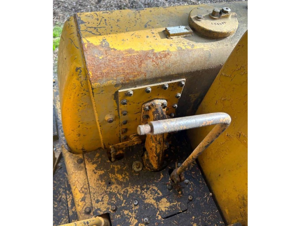 1981 CATERPILLAR D8H CRAWLER DOZER
