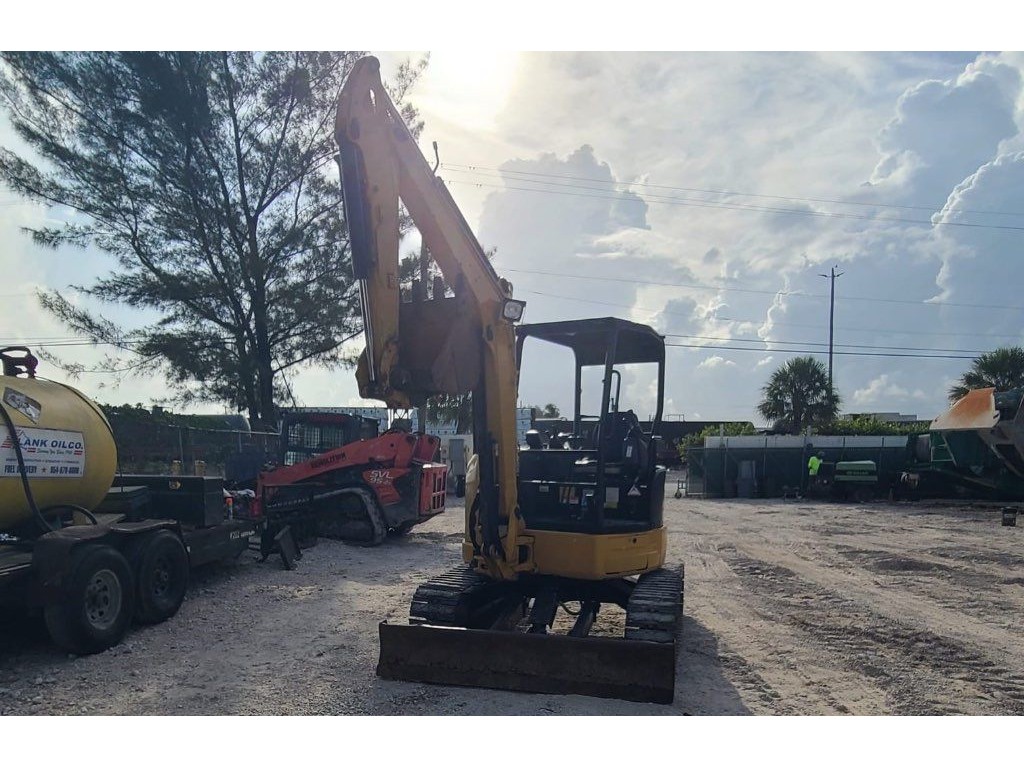 2019 CATERPILLAR 304 EXCAVATOR